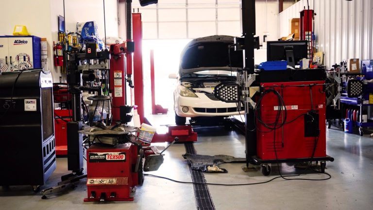 Home - Auto Repair Albuquerque | Advantage Automotive